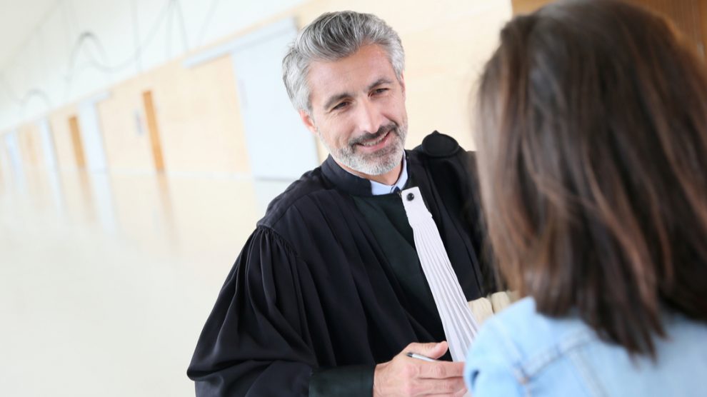 Devenir Juriste Missions Salaire Et Formation