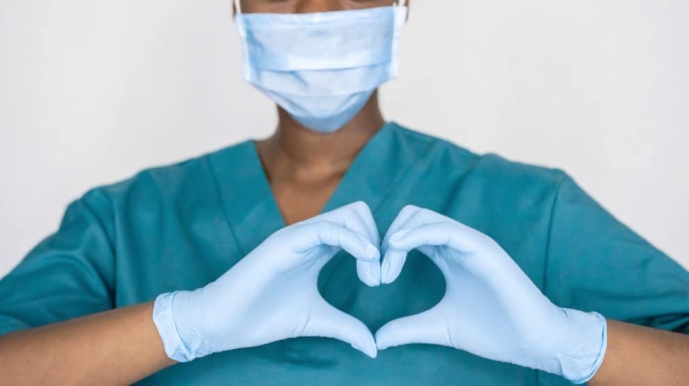 14 métiers de la Santé qui payent bien et qui recrutent en 2023