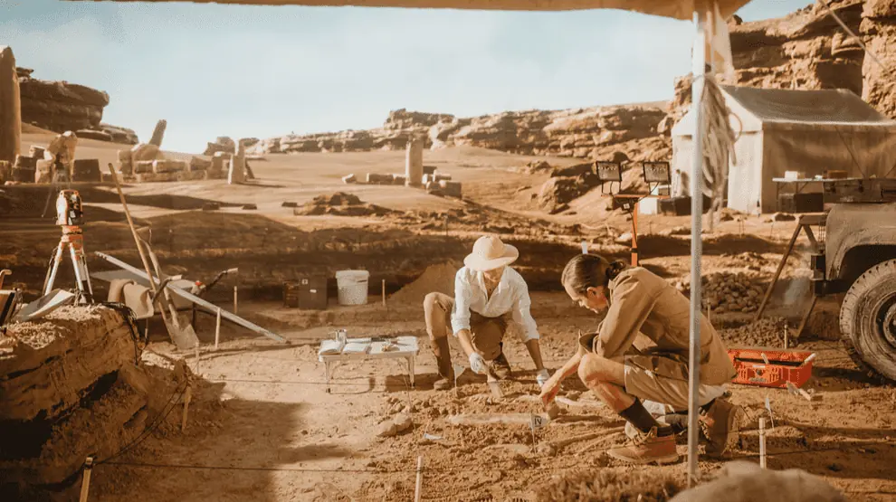 Devenir Archéologue : missions, salaire et formation